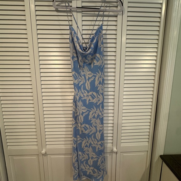 RESA | Dresses | Resa Blue And White Floral Midi Dress | Poshmark